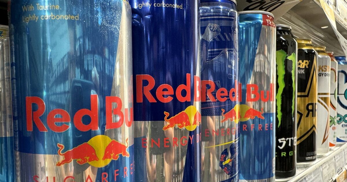 Các tỷ phú sở hữu Red Bull nhận khoản chi trả cổ tức thấp nhất kể từ ...