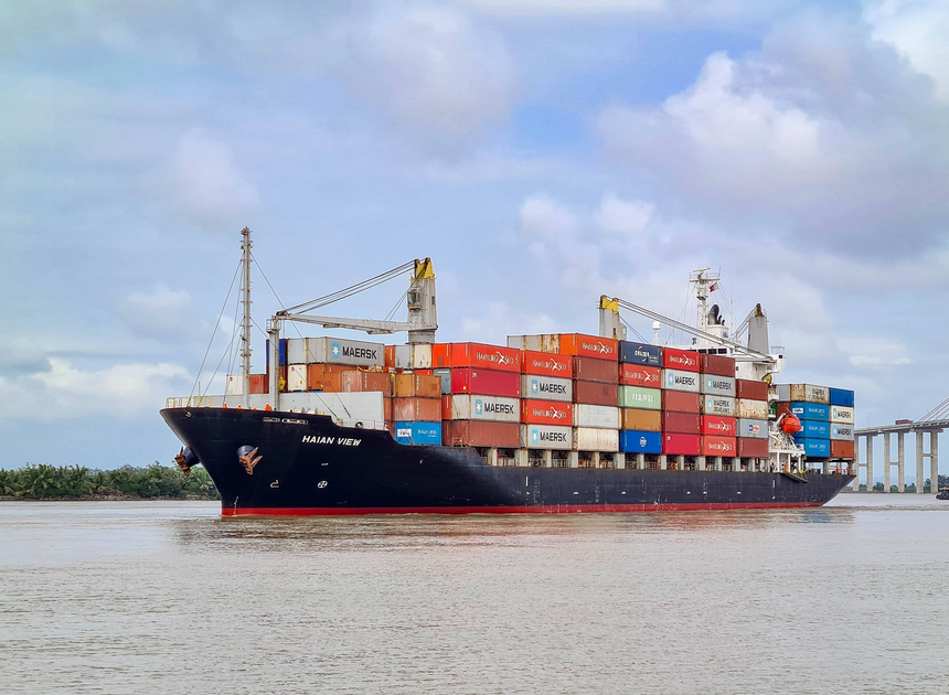 Viconship (VSC) tiếp tục mua thêm hơn 2,2 triệu cổ phiếu Xếp dỡ Hải An ...