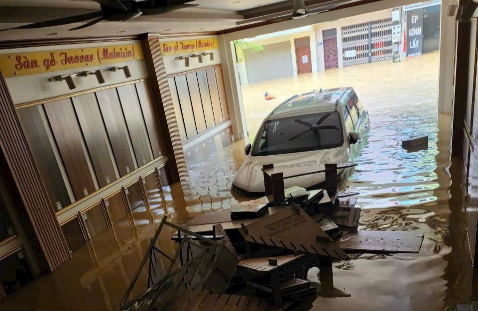 Bảo hiểm PTI ghi nhận tổng số vụ tổn thất sau bão lũ Yagi là hơn 800 vụ ...